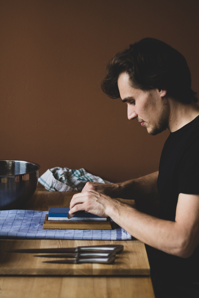 Messer schleifen für Beginner unter 30 Euro - Deine Komplett-Anleitung